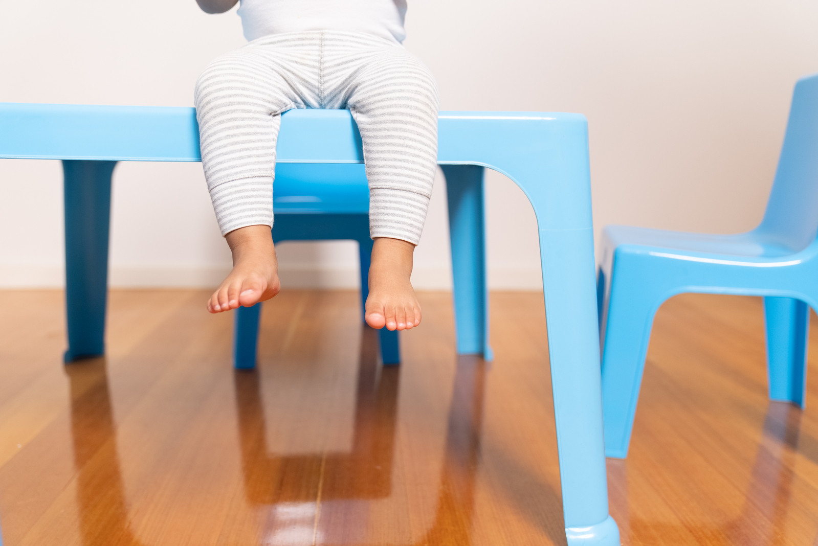 Tuff Play 87x48cm Tuff Table Kids Furniture 2-6y - Sky High Aqua ...