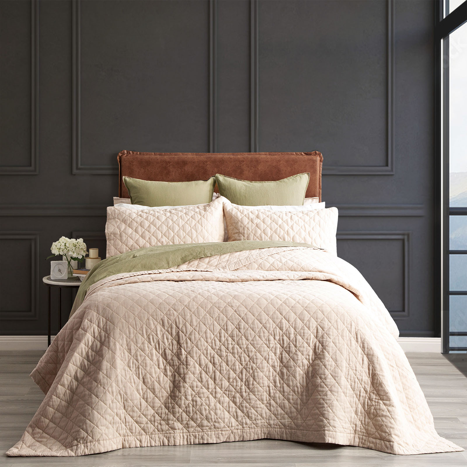 Renee Taylor Cavallo French Linen Quilted Coverlet Set Super King ...